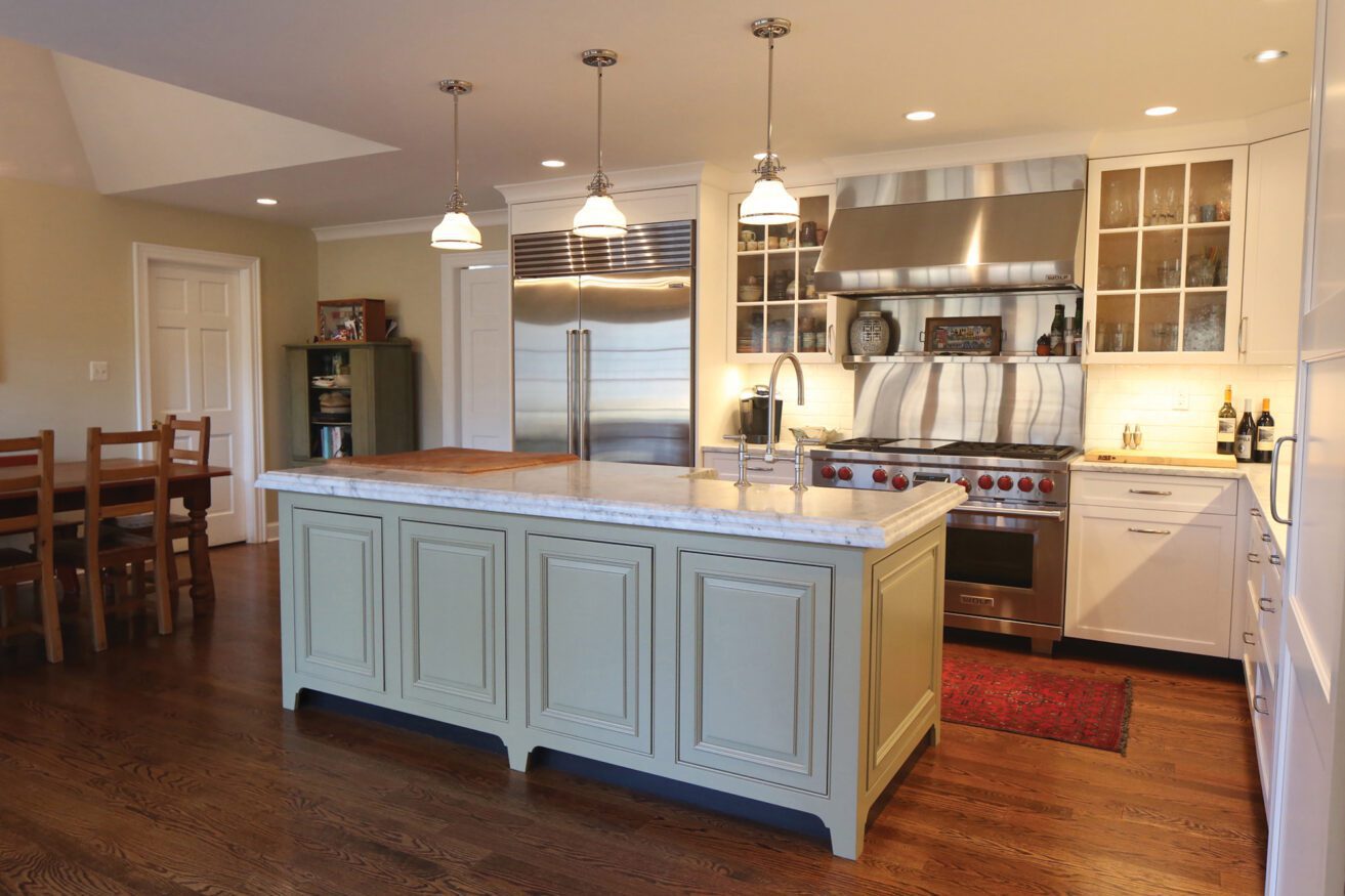 Custom Cabinet Components Manufacturer